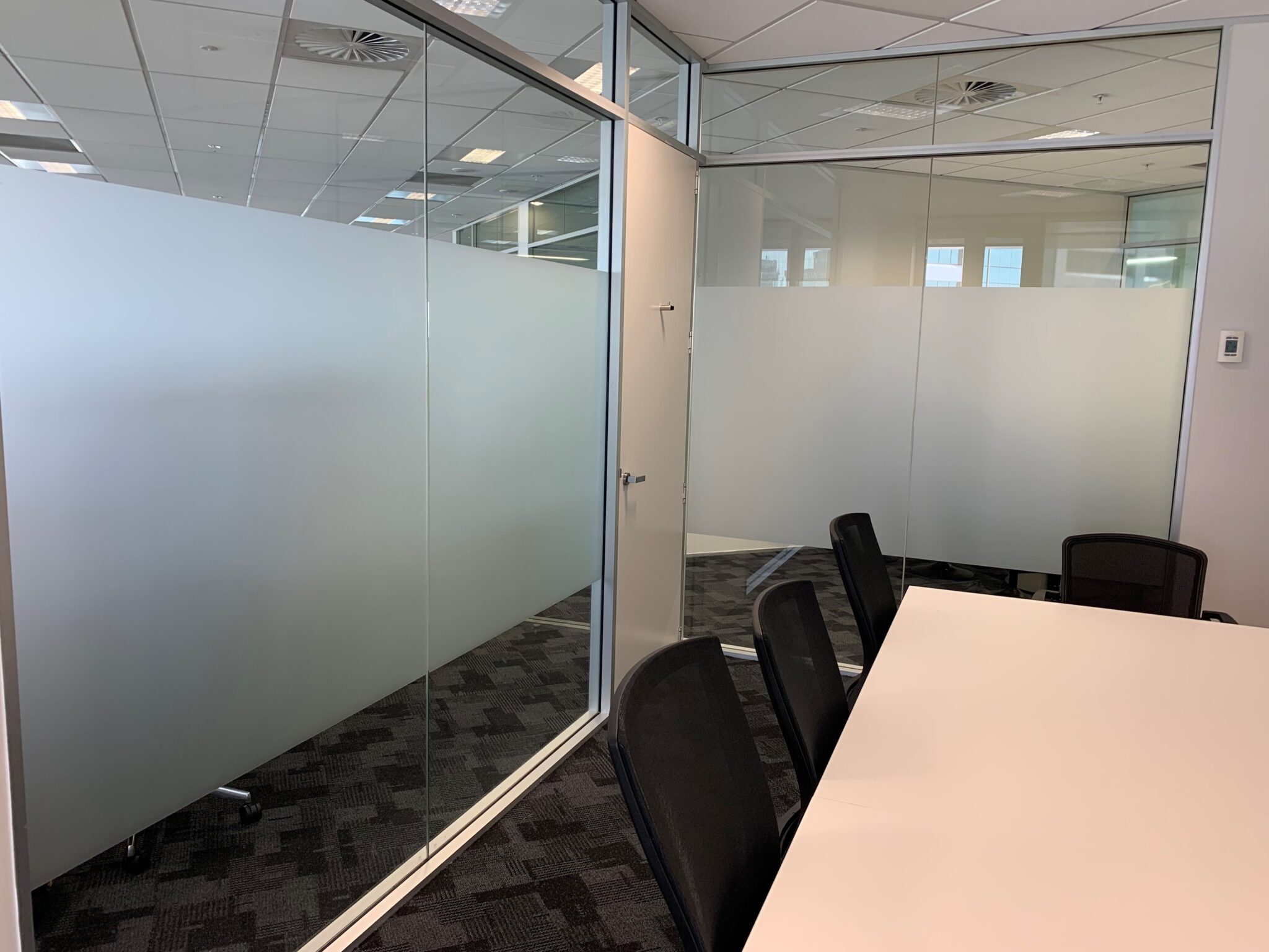 Commercial Window Frosting Auckland | Frost-It Window Frosting